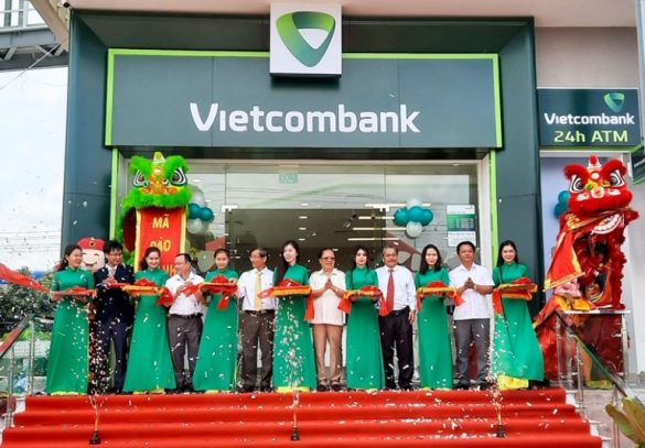 Toàn bộ điểm giao dịch, lịch làm việc Vietcombank Vĩnh Long